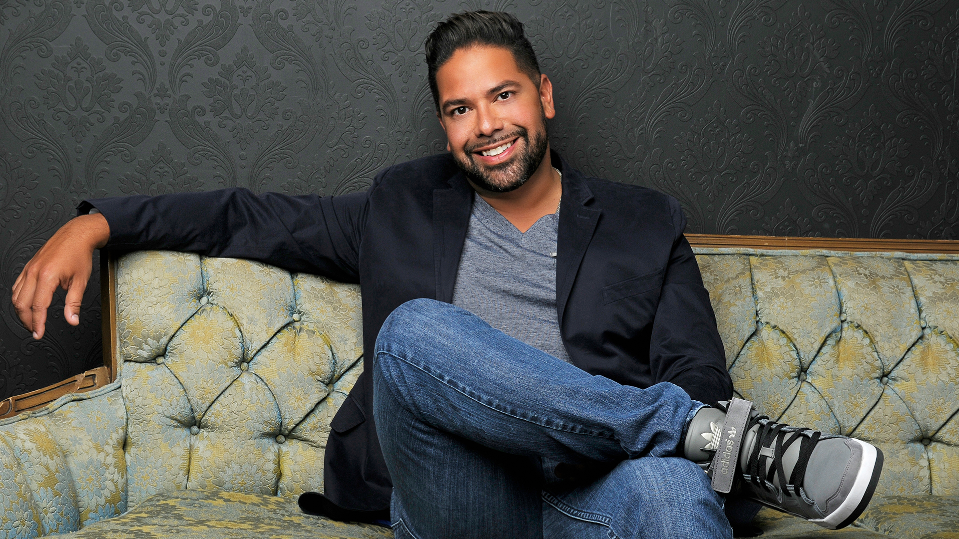 Benjamin Rafael Julia, Raul Julia's son - Business And News